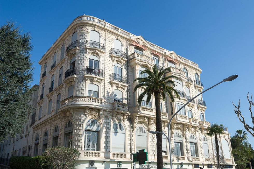 Winter Palace, un joyau architectural chargé d’histoire à Cimiez ...